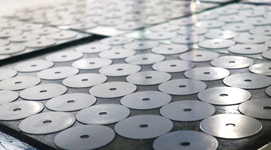 Custom Knife Blade - Passion Blades | Your B2B Partner in Precision Cutting